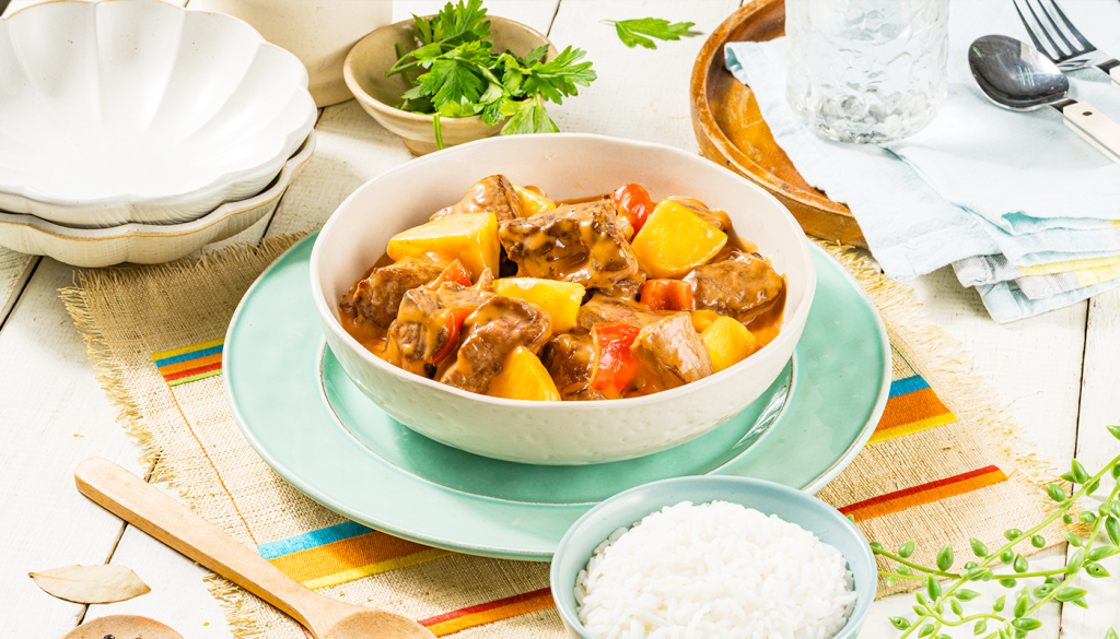 Cheesy Beef Mechado - Kitchen Angel