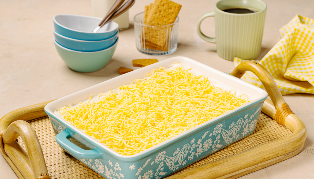 Creamy Custard Graham Cake - Kitchen Angel