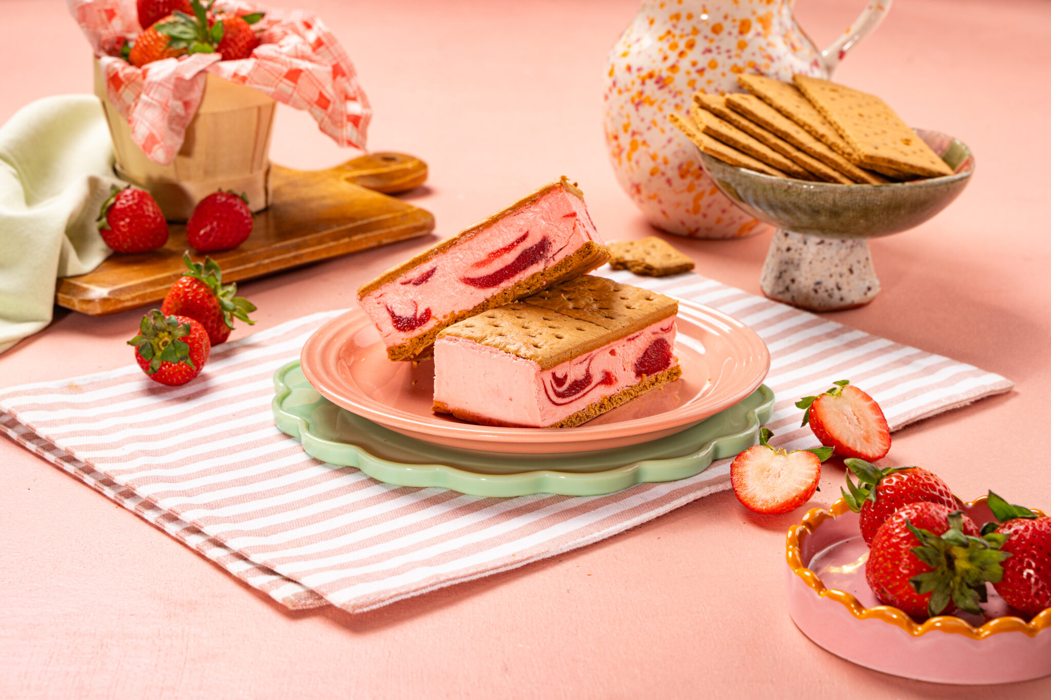Graham Bar Series: Strawberry Graham Bar - Kitchen Angel